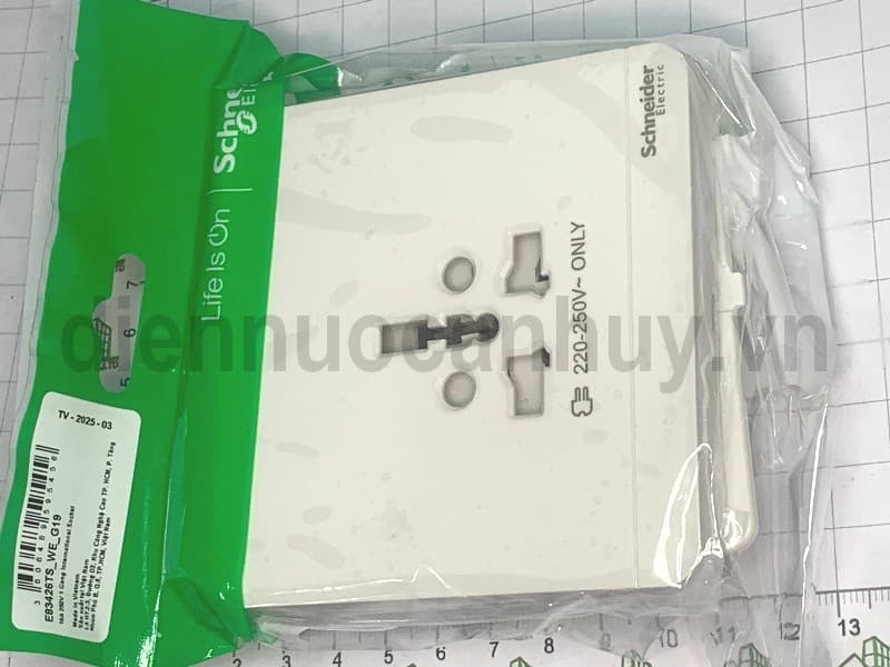Bộ ổ cắm đơn đa năng E83426TS_WE_G19 Schneider | Điện, Nước, Kim Khí ...