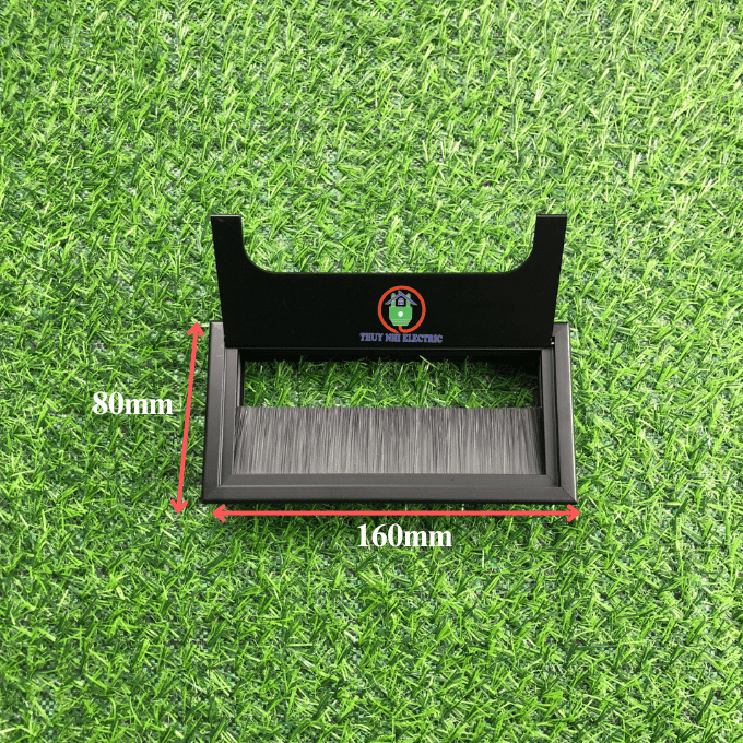 Nắp hộp điện âm bàn văn phòng màu đen 160x80 TNE01-80X160-Đ