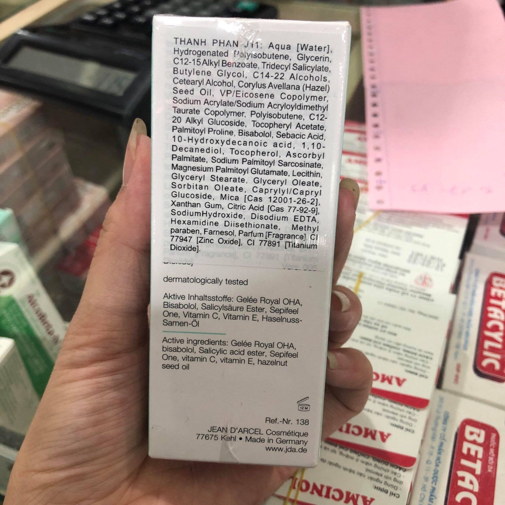 Kem trị mụn nhanh Jean D’Arcel Blemish Control | nhathuocyentrang