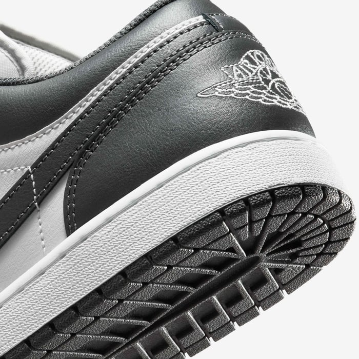 Giày Nike Chính Hãng - Air Jordan 1 Low - Màu xám | JapanSport 553558-044