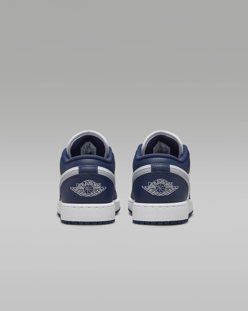 Giày Nike Nam Nữ Chính Hãng - Air Jordan 1 Low GS - Màu Trắng/Xanh ...