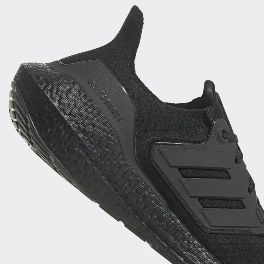 Giày chạy Adidas Chính hãng - Ultraboost 22 Nam Nữ - Đen | JapanSport ...