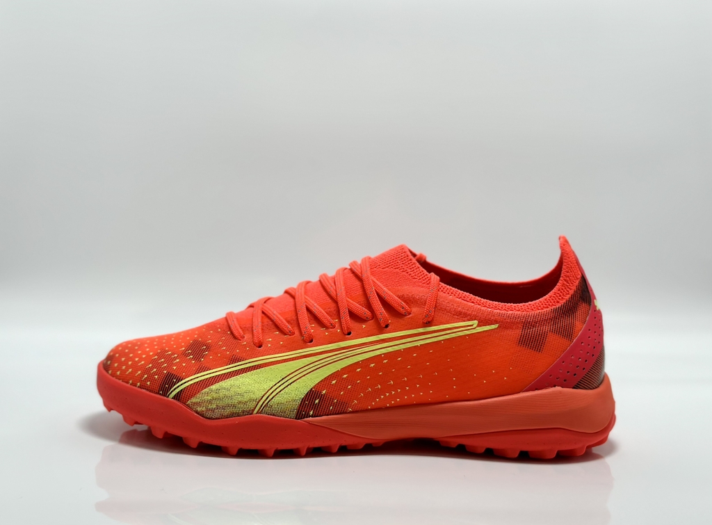 Puma Ultra Ultimate Cage TF | Meomeoshoes - Giày bóng đá chính hãng giá tốt
