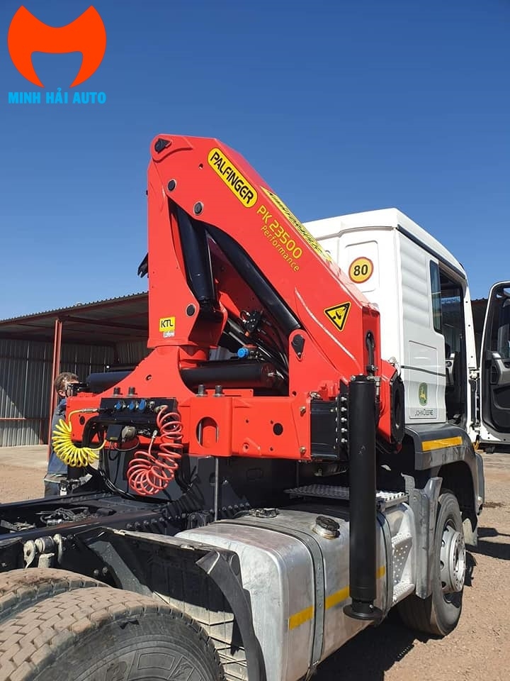 CẨU GẤP 10 TẤN PALFINGER PK 23500