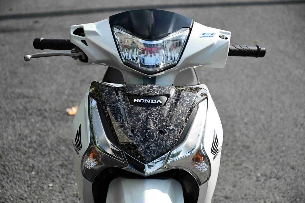 MẶT NẠ FUTURE LED 2024/2025 | Phụ kiện xe Vũ Trụ - Phụ kiện trang trí ...