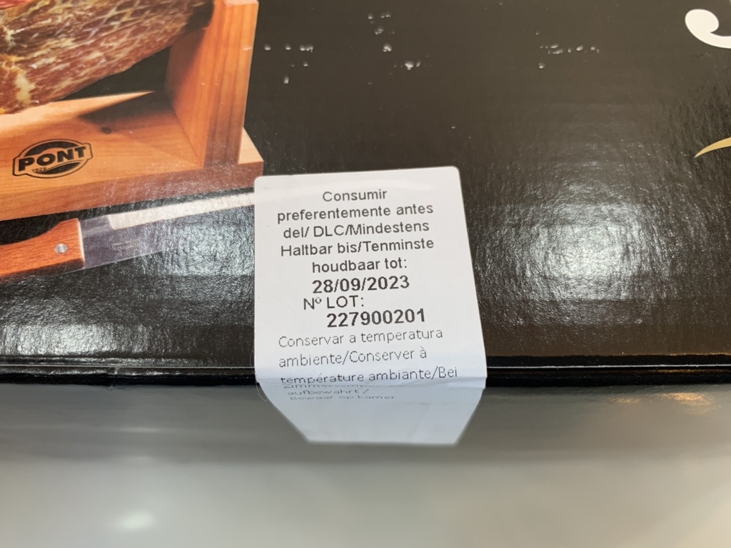 Thịt lợn muối mini Jamon Curado 1kg Tài Trang Hàng Đức