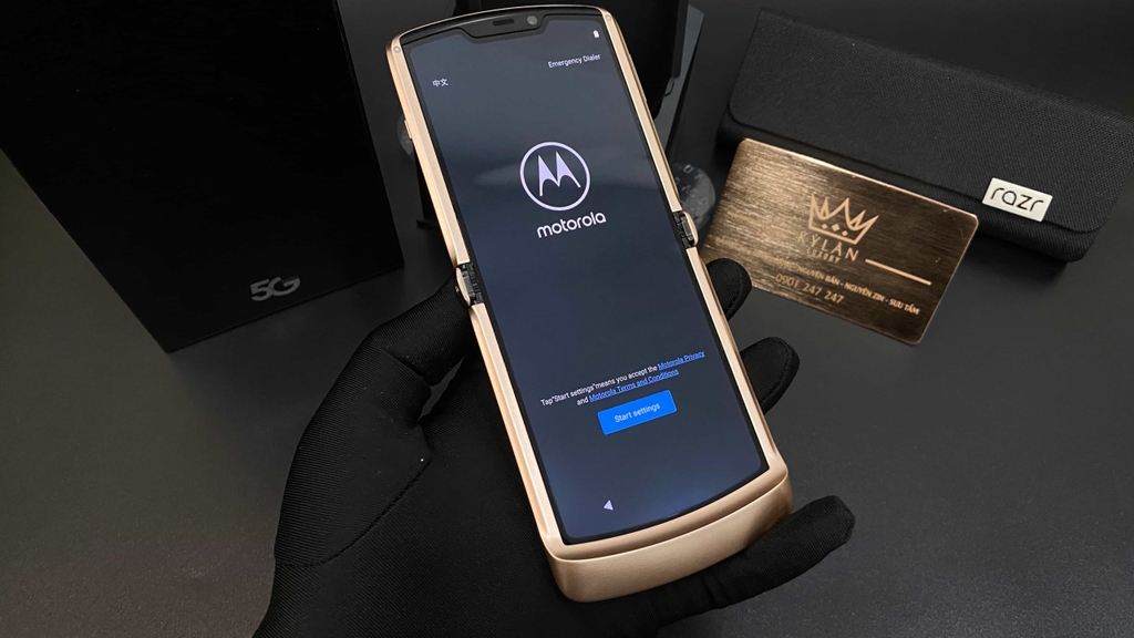 Motorola Razr 5G Gold | Kỳ Lân Luxury