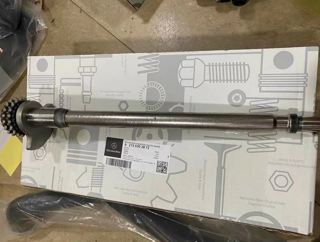 Trục cân bằng của động cơ xe Mercedes CLK 350