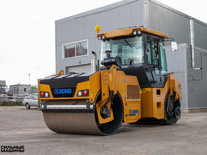 Xe lu dẫn hướng XCMG XD83 tự trọng 8.5 tấn www.xemaycogioi.com