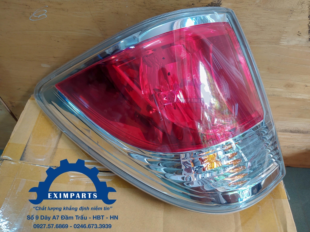 Đèn hậu miếng ngoài Mazda BT50 chính hãng - Phụ tùng Mazda BT50