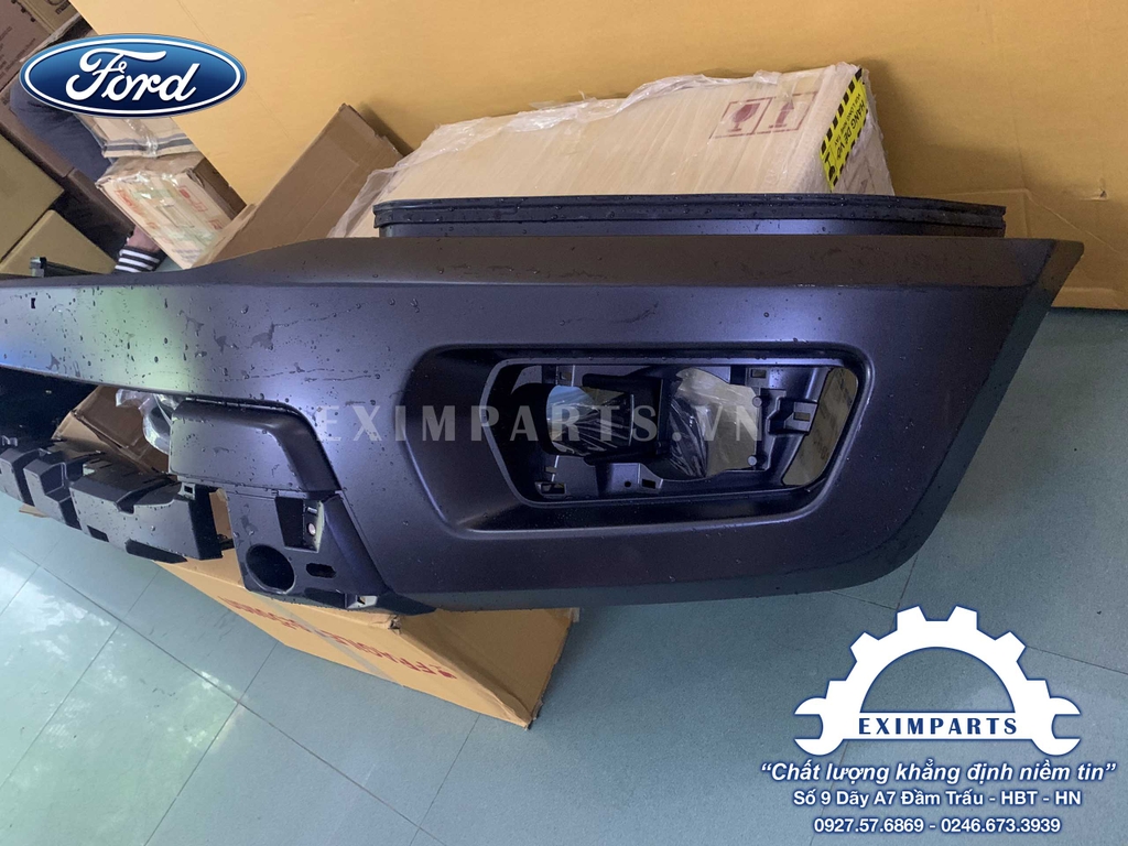 ỐP BA ĐỜ XỐC TRƯỚC FORD RANGER RAPTOR JB3Z17D957AA