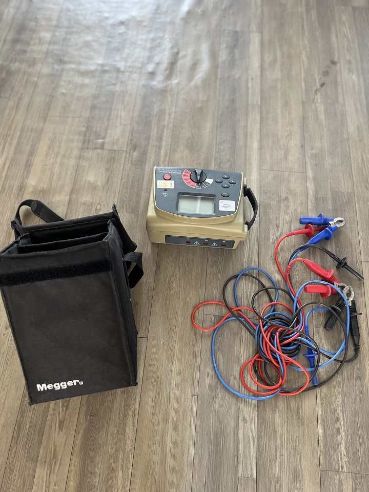 Máy đo điện trở cách điện Megger BM5200 | TRANGTHIETBI.VN