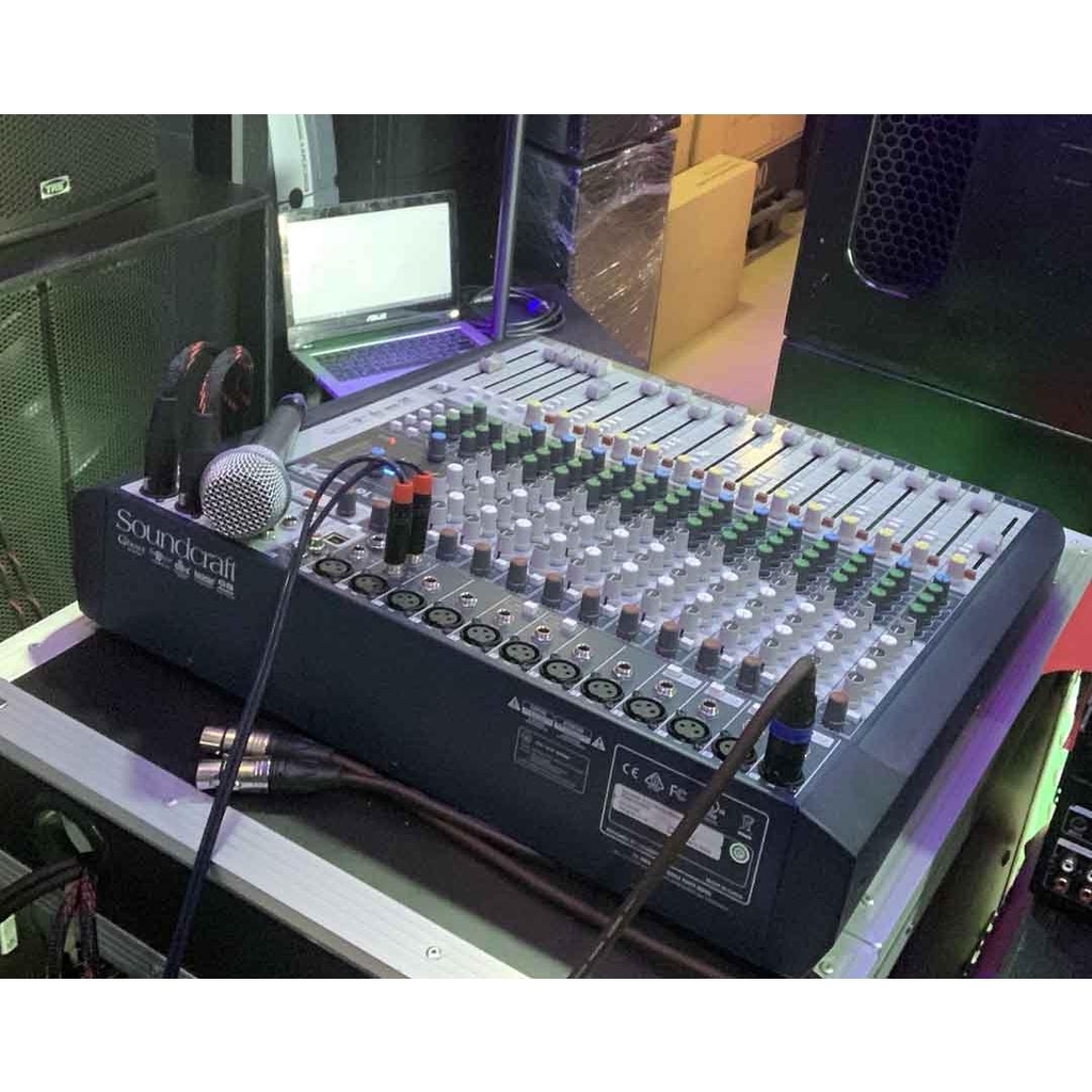 Soundcraft Signature 16
