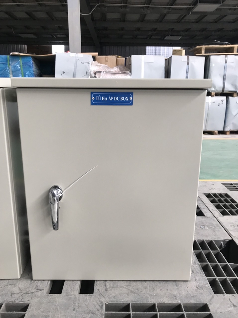 tủ điện DC box CÔNG TY TNHH XÂY LẮP VÀ PHÁT TRIỂN THƯƠNG MẠI KHẢI PHÁT