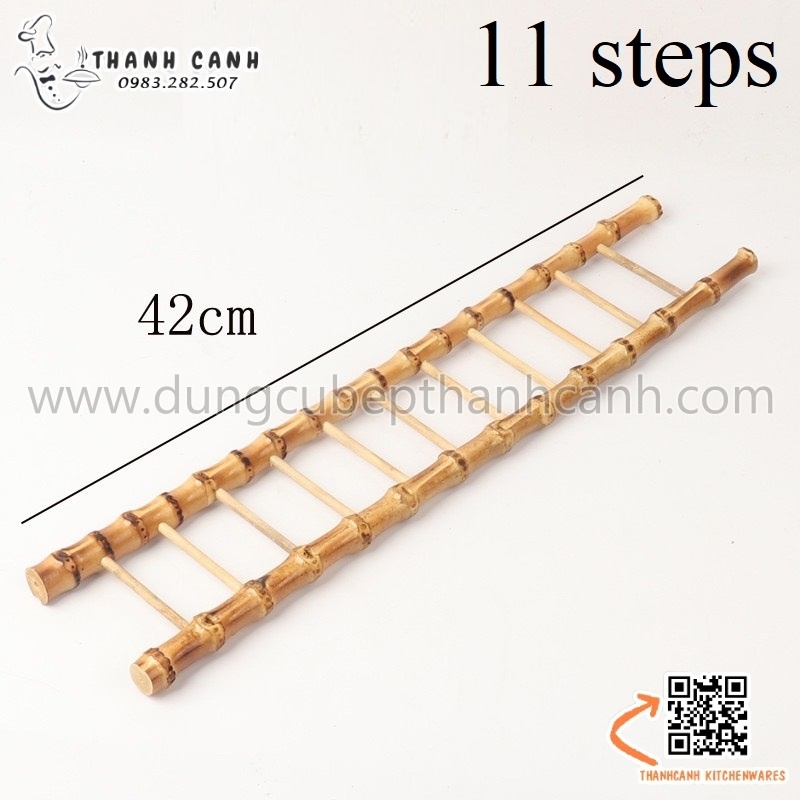 Thang tre trang trí sushi