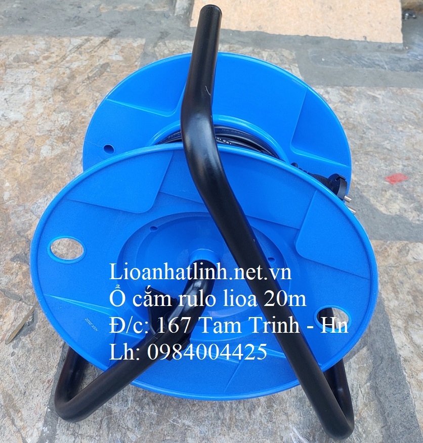 Ổ CẮM KÉO DÀI LIOA QUAY TAY KIỂU RULO 20M QT20 - 2- 15A 3000W - 3300W