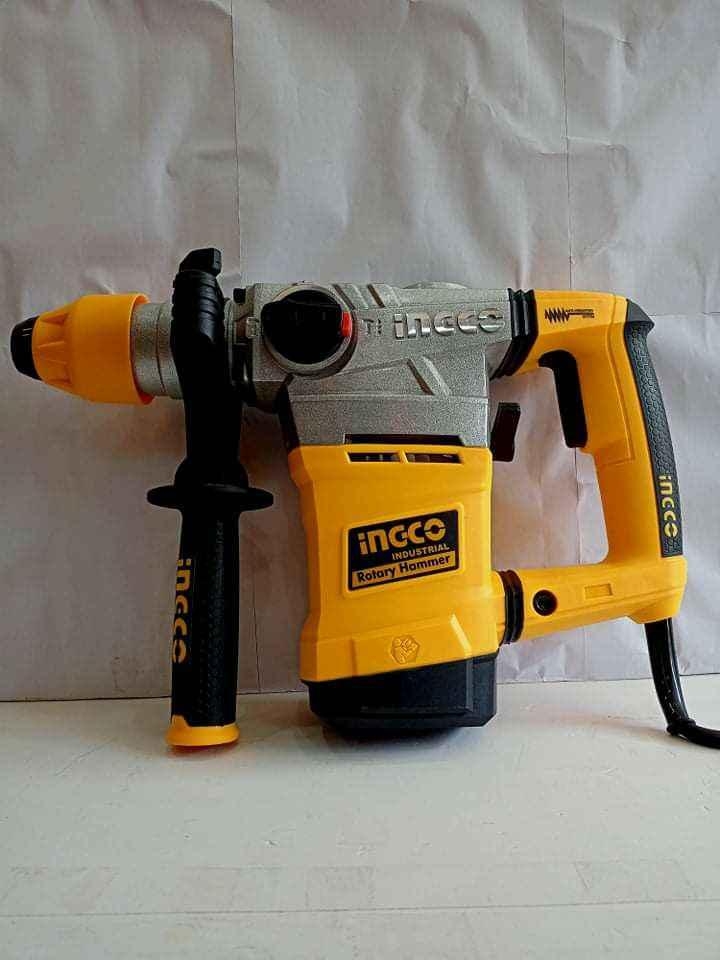 Máy khoan đục bê tông 1800W INGCO RH18008