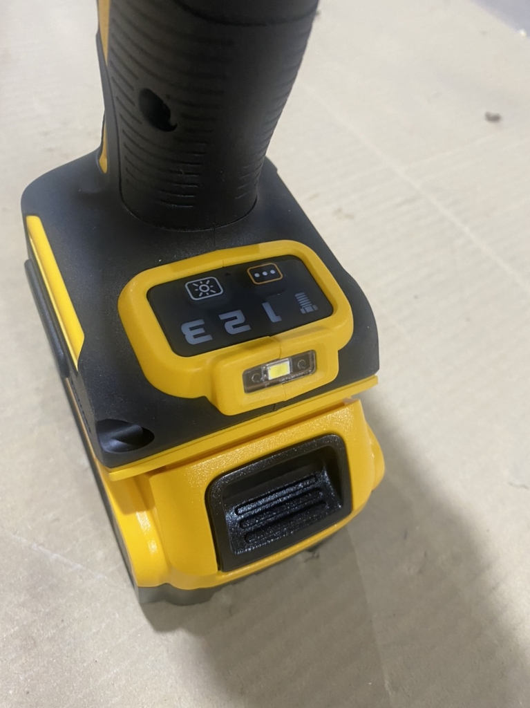 Máy siết bulon dùng pin 18V/20V Max Dewalt DCF900P1