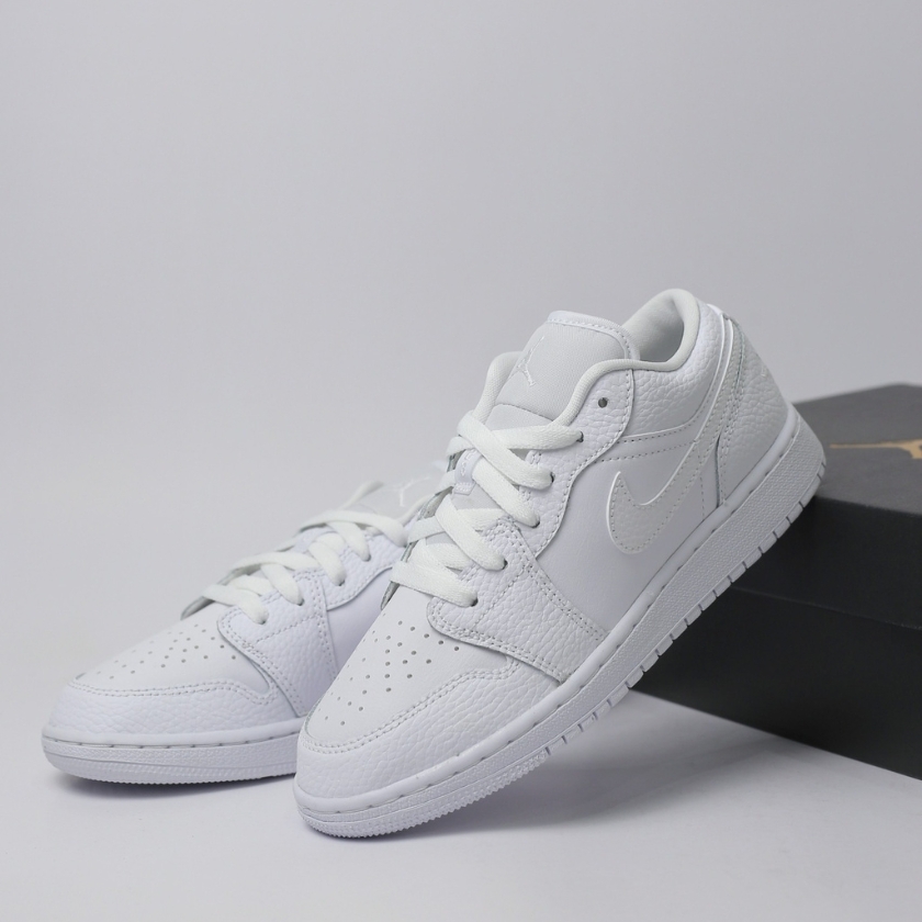 Giày Sneaker Nike Nữ Air Jordan 1 Low GS "Triple White" 553560-130 ...