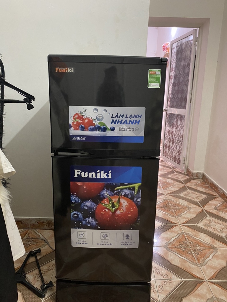 Tủ lạnh Funiki 120 lít FR-125CI.1 Làm lạnh gián tiếp , chống tuyết