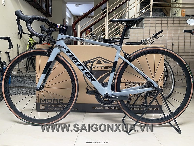 Xe đạp đua TWITTER STEALTH PRO (Tàng hình) 2020. Khung Carbon, Shimano ...