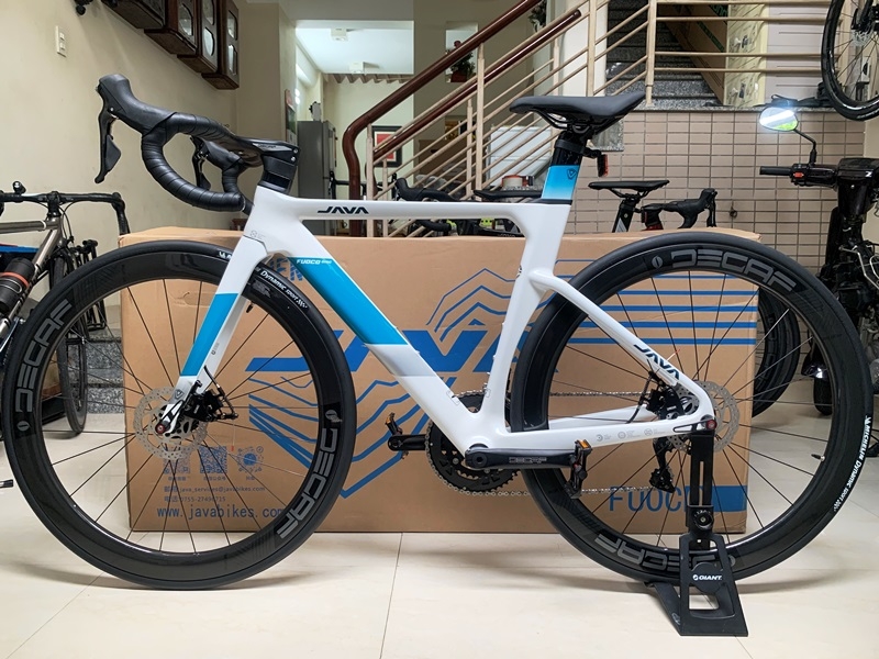 Xe đạp đua JAVA FUOCO DISC (2023) - Khung, vành full Carbon, group ...