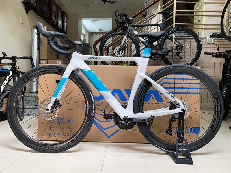 Xe đạp đua JAVA FUOCO DISC (2024) - Khung, vành full Carbon; group ...