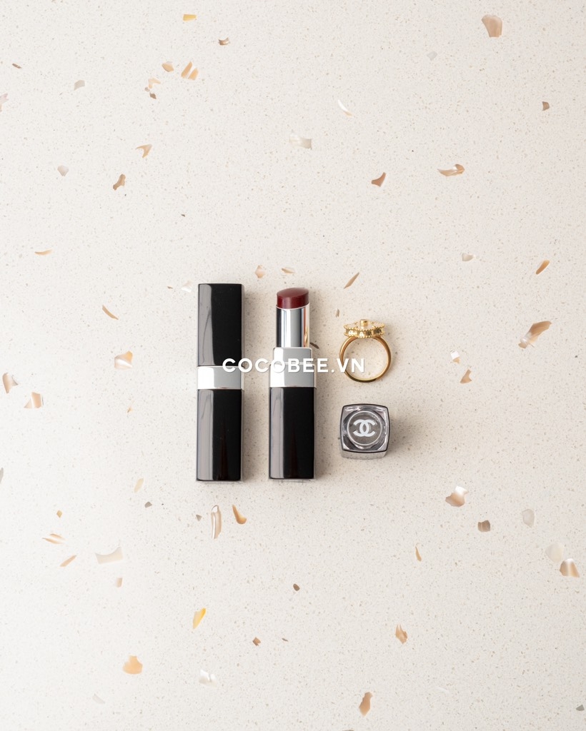 Son CHANEL Rouge Coco Bloom Hydrating And Plumping Lipstick | Cocobee