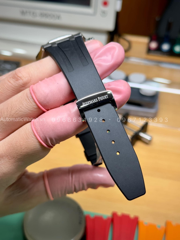 Chế tác đồng hồ Audemars piguet 26331 máy chính hãng của Cartier