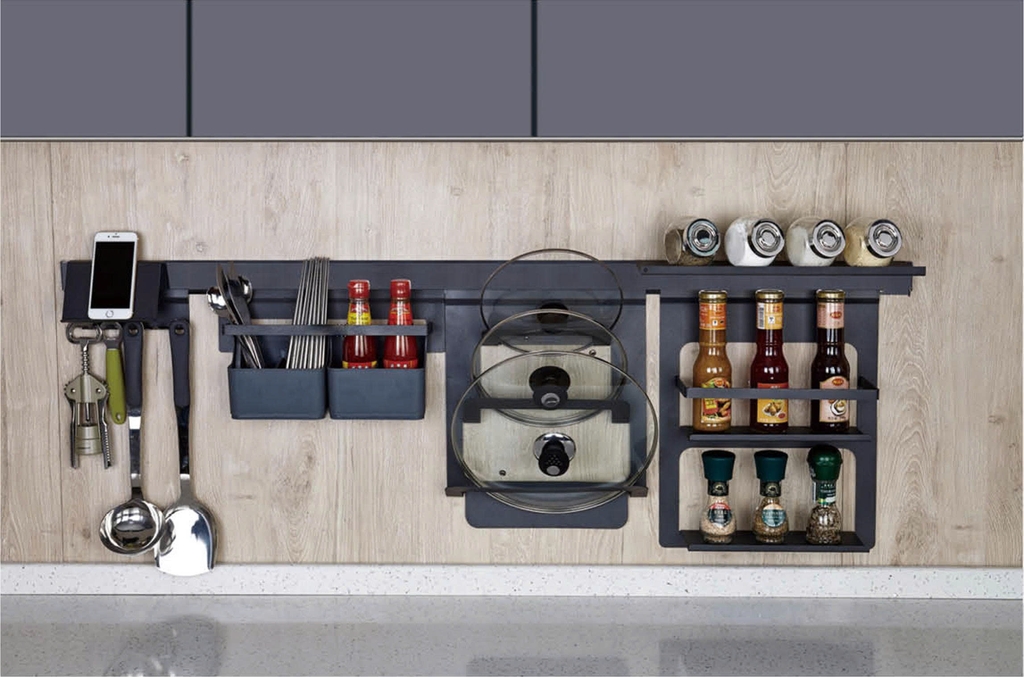 Giá treo ngoài inox sơn tĩnh điện đen FULCO FC42