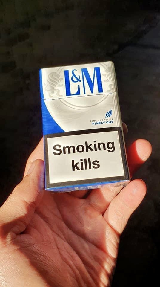 Thuốc lá L & M Blue Label | Thuoclangoaixachtay.com