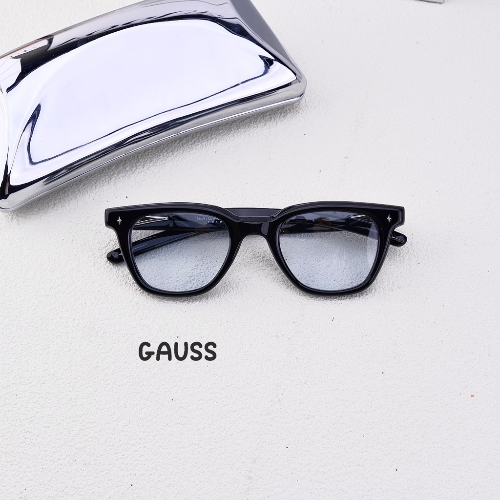 Kính Mát Gentle Monster Bold Gauss 01 Màu Xanh