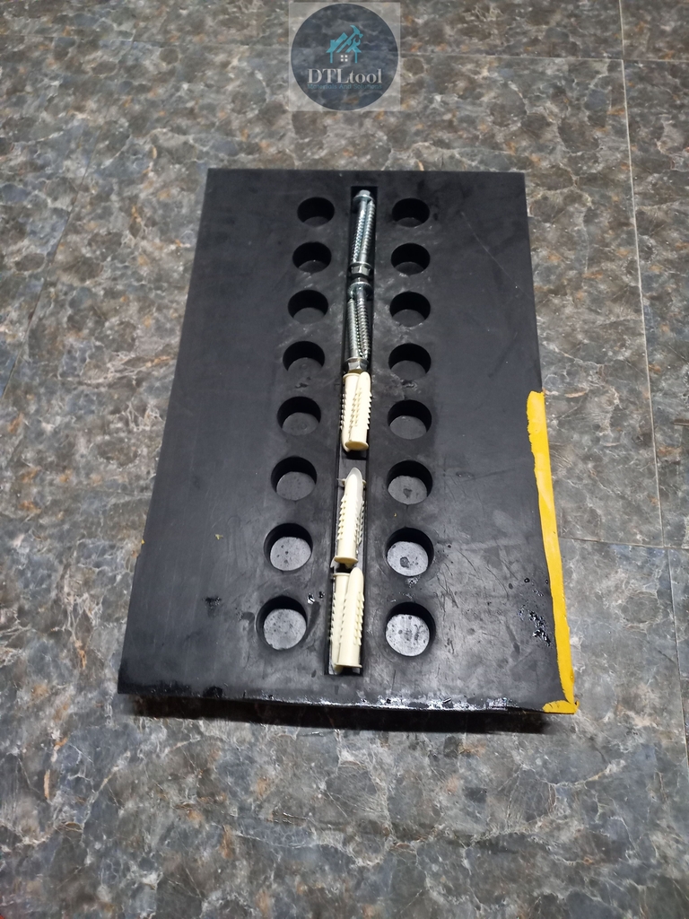 Gờ giảm tốc cao su 500x320x50mm (DxRxC). Model SDTL | Dtlgroup.vn