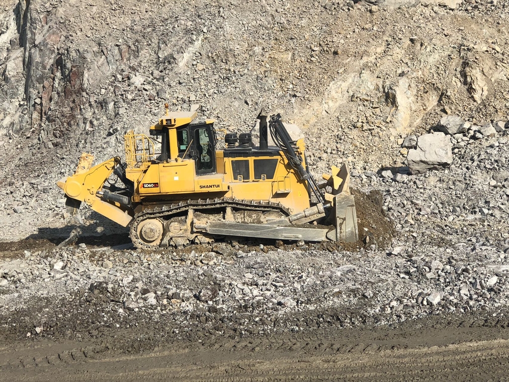 SHANTUI SD60