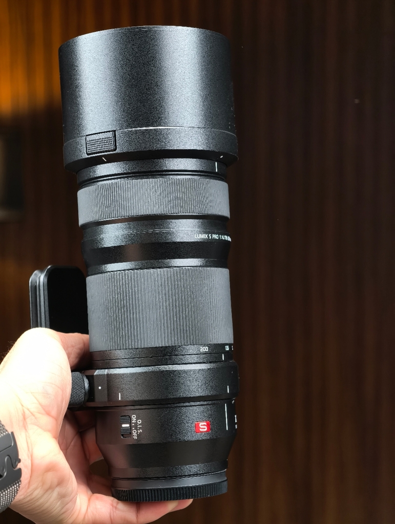 Panasonic Lumix S PRO 70-200mm f/4 O.I.S. Lens cũ đẹp cap hood zin