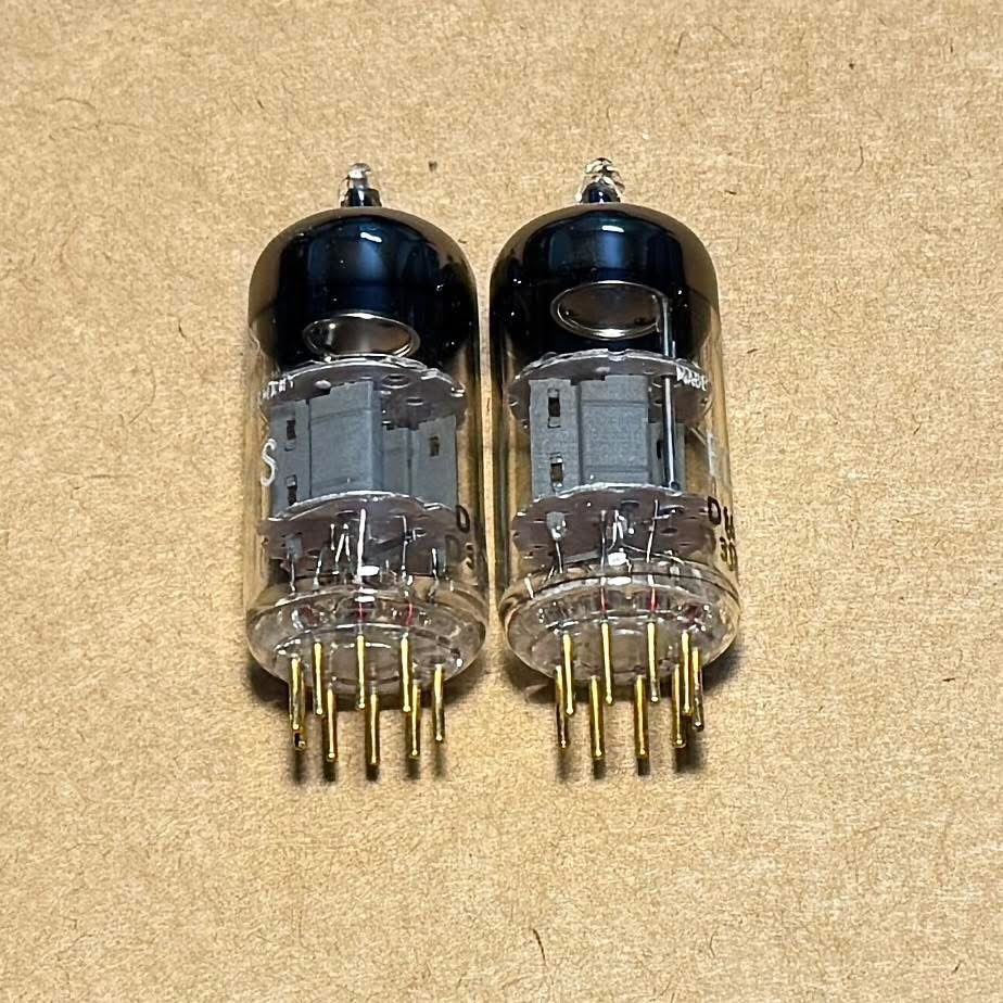 2Pcs ECC801S Telefunken. Tube Telefunken ECC801S ECC81 Gold Pin NOS NIB | Điện tử Dương Ba