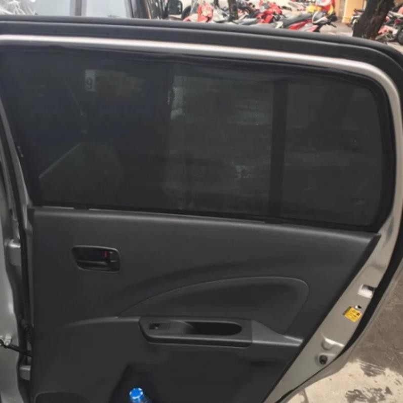 Rèm che nắng theo xe Toyota Land Cruiser Prado