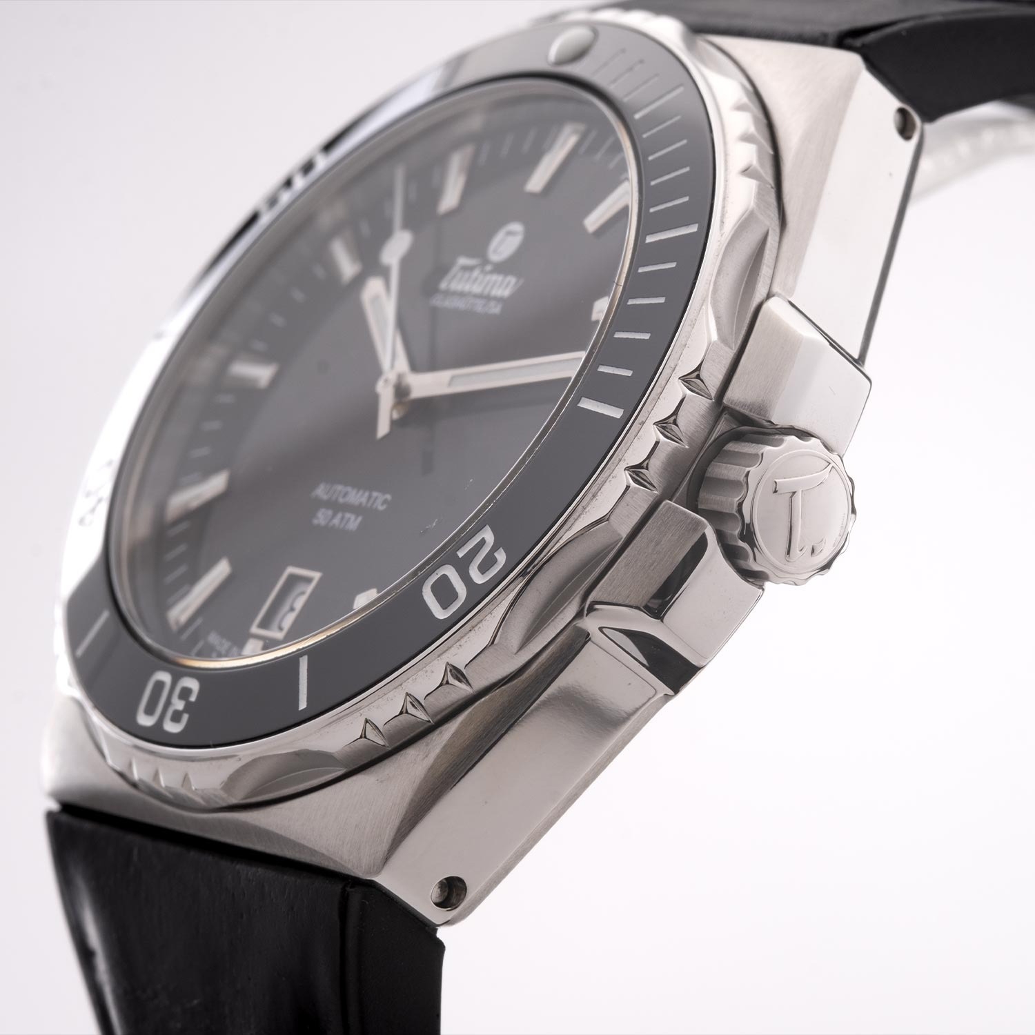 Đồng hồ đeo tay thương hiệu Tutima, dòng sản phẩm M2 Seven Seas S, Ref ...