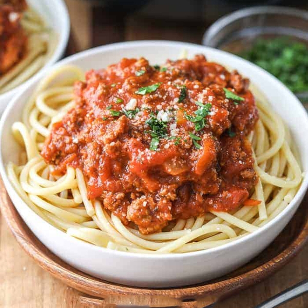 Cách làm mỳ Spaghetti thơm ngon chuẩn vị Ý