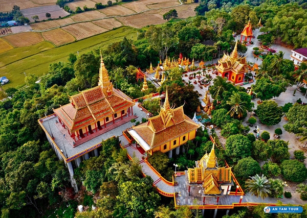 Ghé thăm chùa Tà Pạ, vẻ đẹp uy nghi giữa núi rừng An Giang | Antamtour.vn