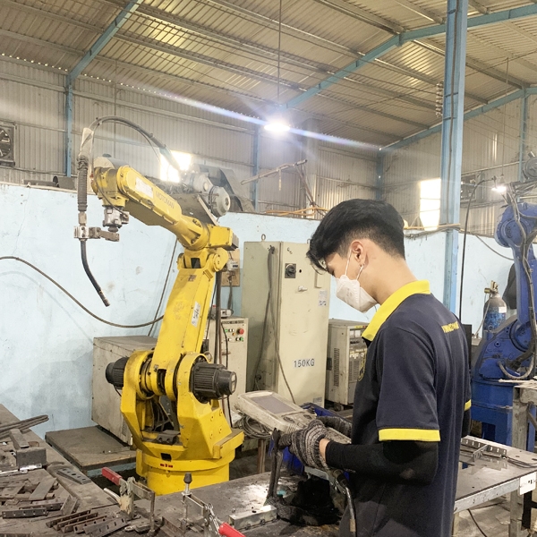 Máy hàn Robot - Vinahardware hướng dẫn cách vận hành | vinahardware
