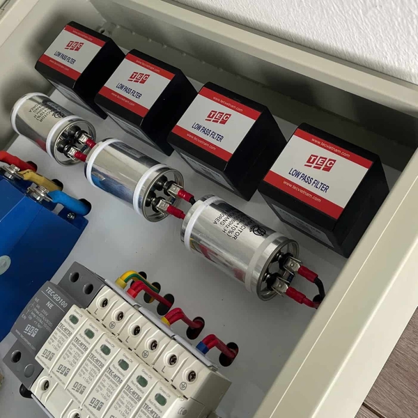 Thiết bị cắt lọc sét 3 pha 125A TEC NR3125-200/MOV&GDT