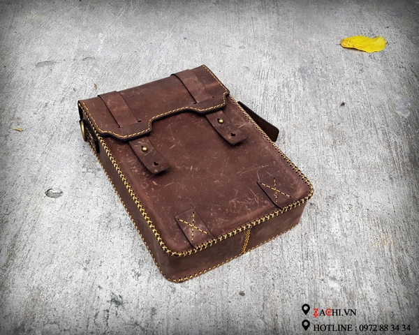 ZC14SN - Túi đeo chéo handmade đựng tablet 8 inch Zachi Handmade Leather