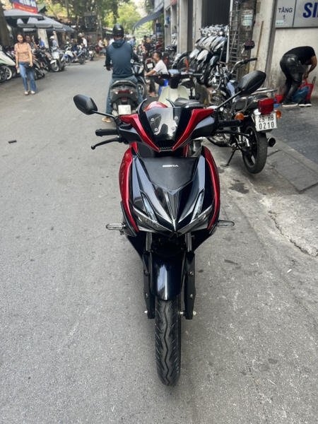 Winner X 26B-698EA – Hoàng Kiên