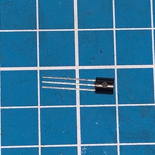 Transistor 13003 MJE13003 NPN 1.5A 450V TO-92 | Giải Pháp Chung