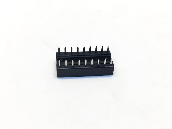 Đế cắm IC 18 chân thân hẹp | Giải Pháp Chung