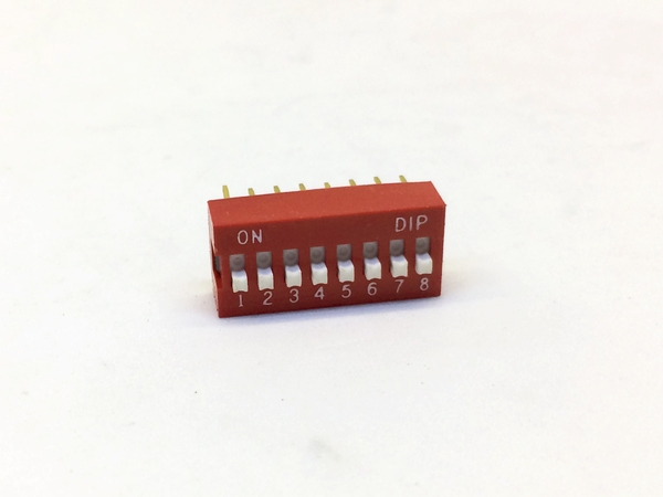 Công tắc gạt 8 cổng | Giải Pháp Chung