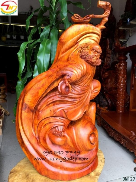 Tượng gỗ Bồ Đề Đạt Ma