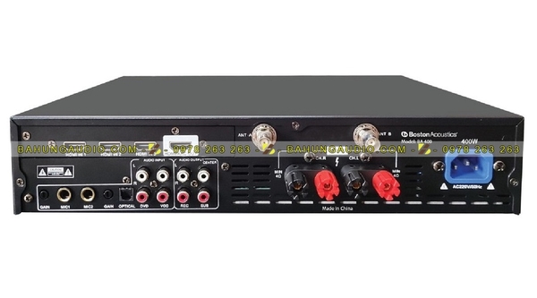 Amply Karaoke Boston BA400 tích hợp Micro không dây