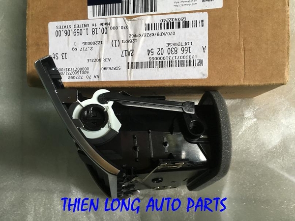 Cửa gió điều hòa 2 bên Mercedes ML350 W166 - A1668300154 - A1668300254 ...